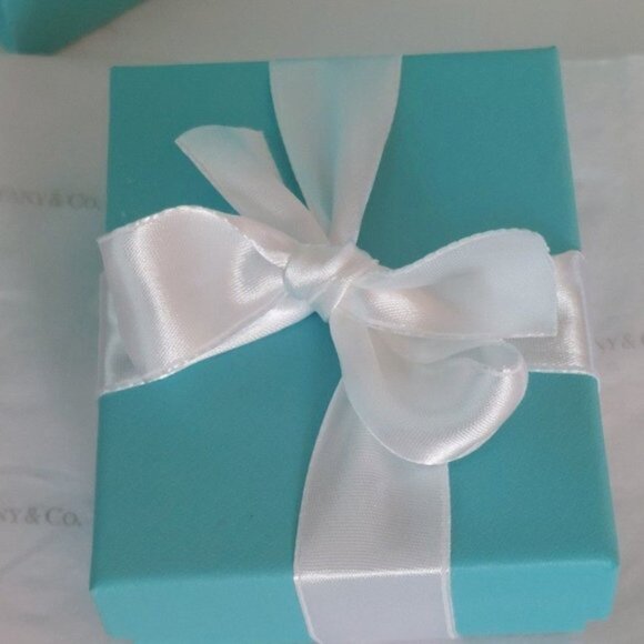 Tiffany & Co. | Jewelry | New Tiffany Box With White Silk Ribbon | Poshmark